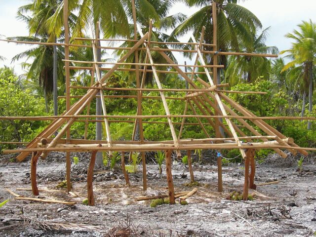 Thornes-in-Tarawa: Homes and Huts in Kiribati