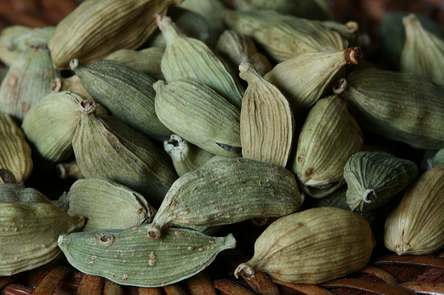 CARDAMOM: property, benefits, uses and contraindications - Health News ...