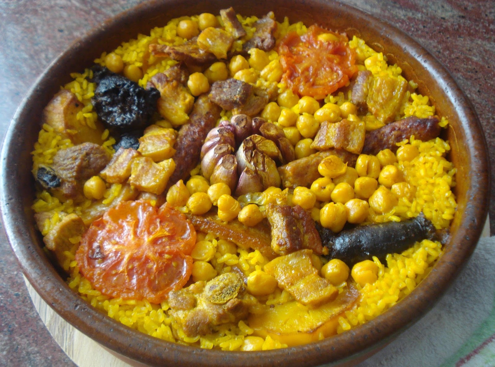 ACEITE Y SAL: ARROZ AL HORNO {ARRÒS AL FORN}