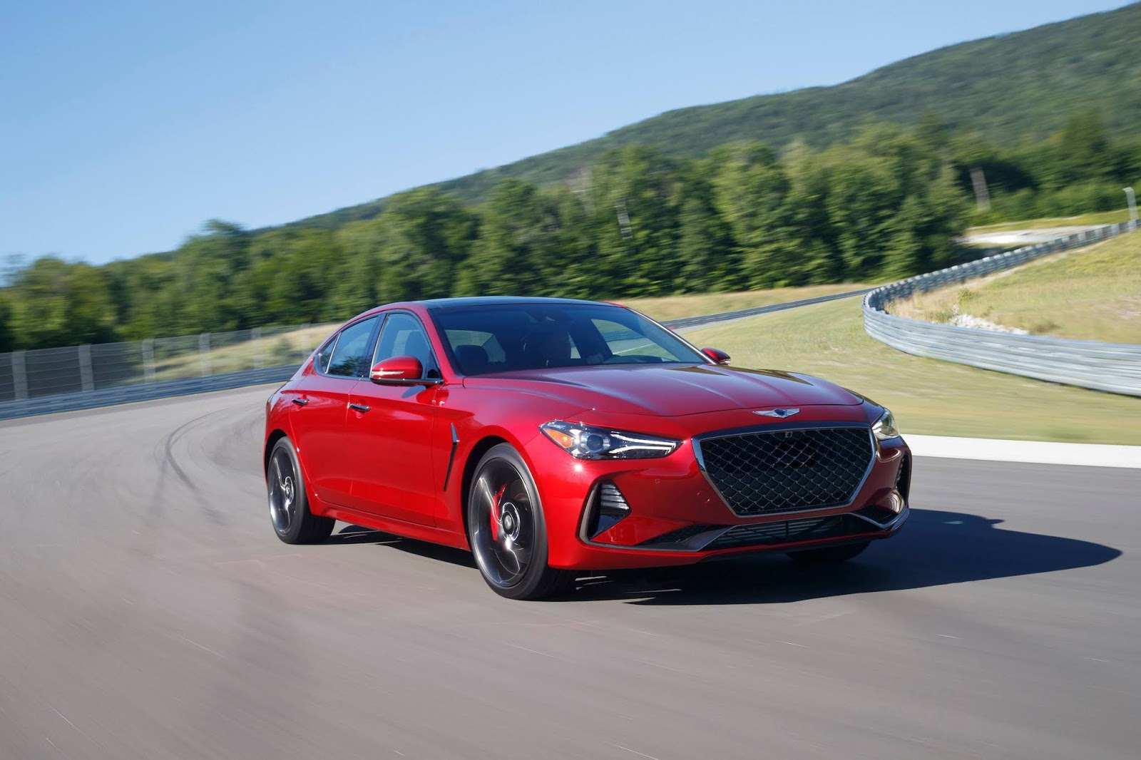 Genesis G70 Named 2019 Car And Driver 10Best Award Winner - Tech News 24h