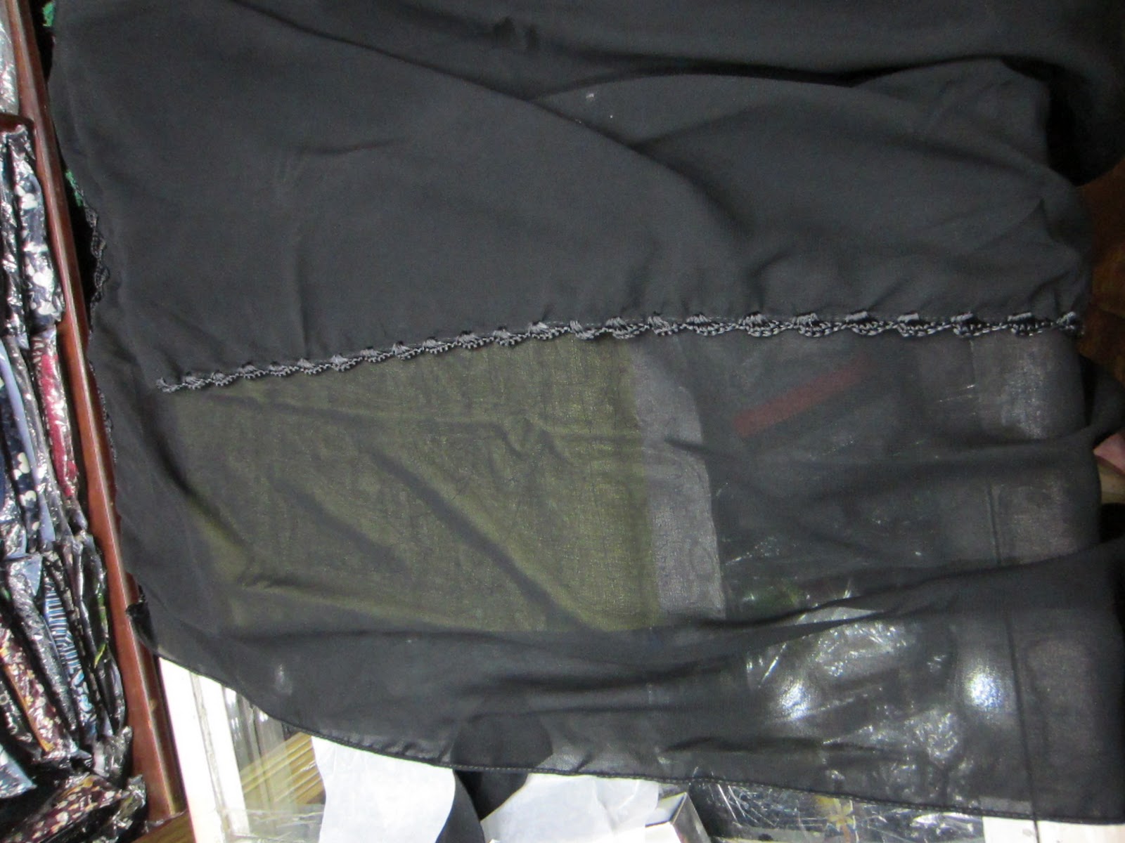 BUSANA MUSLIMAH (ALIMRAN BOUTIQUE): NIQAB ARAB+SELENDANG LABUH-RM60