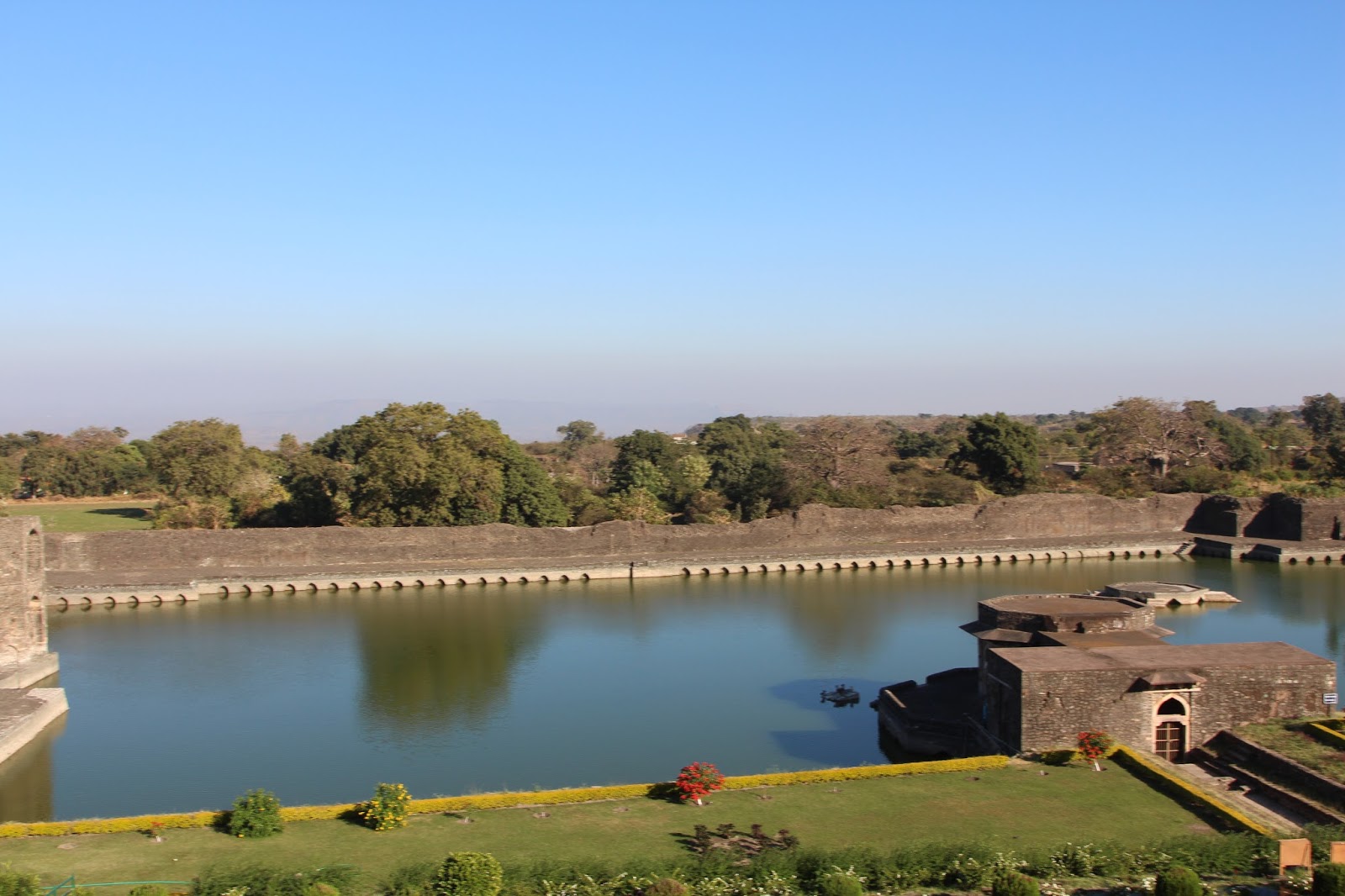 Trip to Mandu(Mandavgad), Madhya Pradesh...Central group of monuments ...
