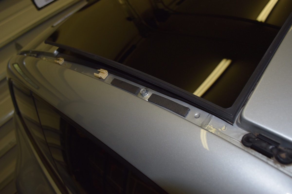 coupenut: The Spirit of Ron Stygar: "keeping the car fresh"