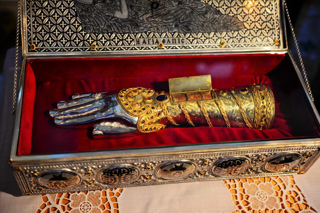 Greek Orthodox Religious Tourism: ΤΟ ΔΕΞΙ ΧΕΡΙ ΤΗΣ ΑΓΙΑΣ ...