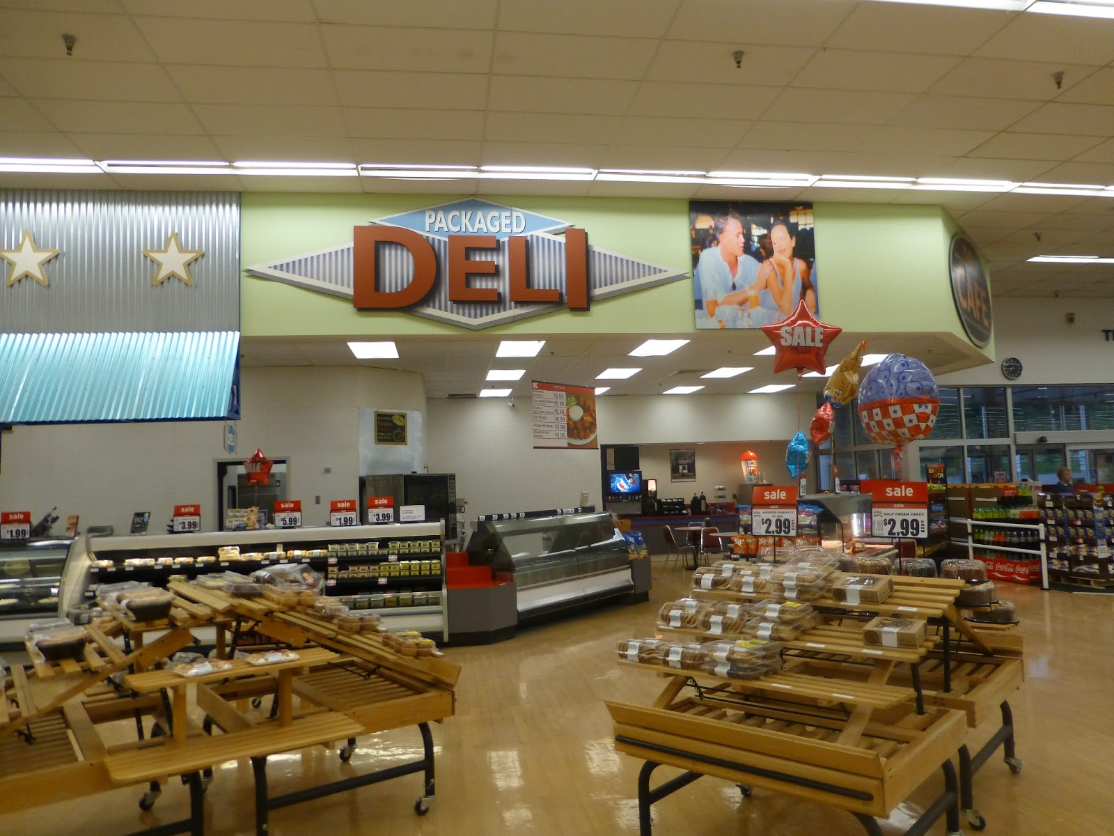 Dead and Dying retail: Super Kmart Center in Cambridge, Ohio