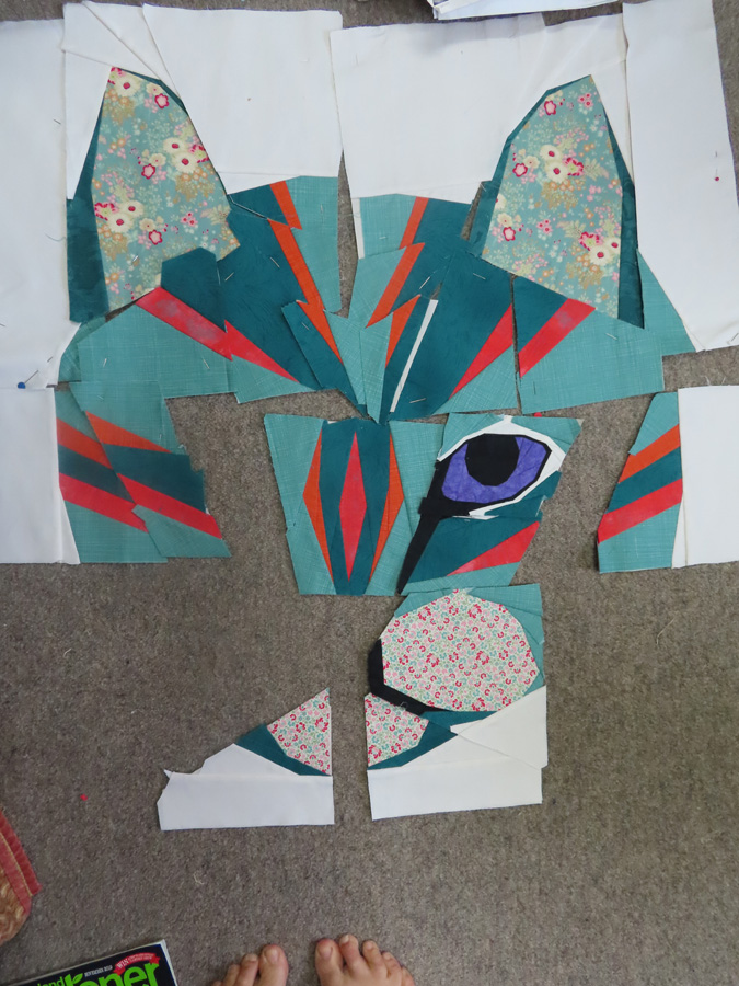 stitchingfarmgirl: A cat and a goal