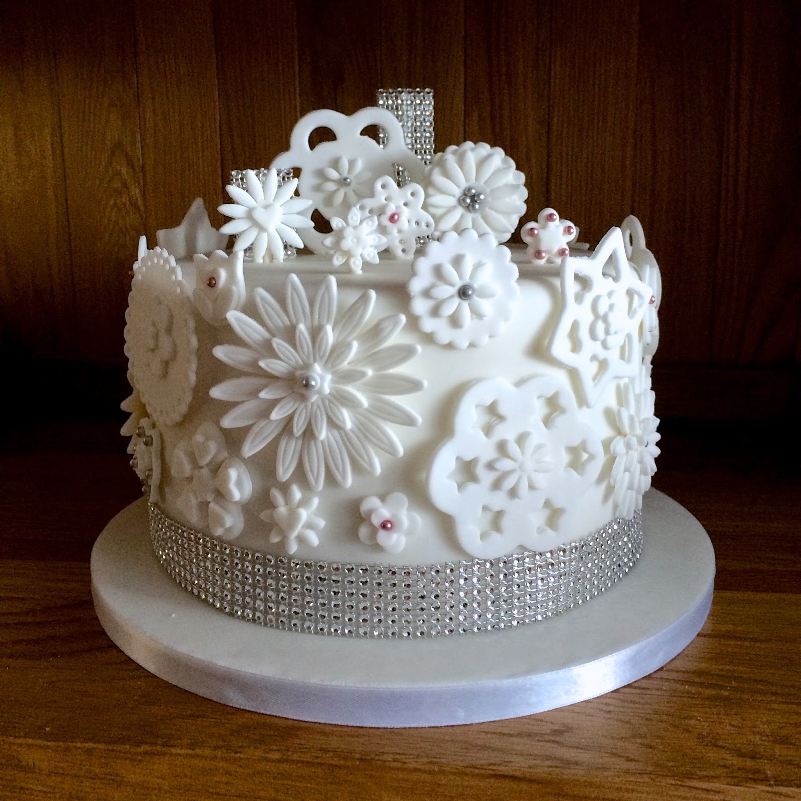 Elaine's Sweet Life: Baby Blessing Cake