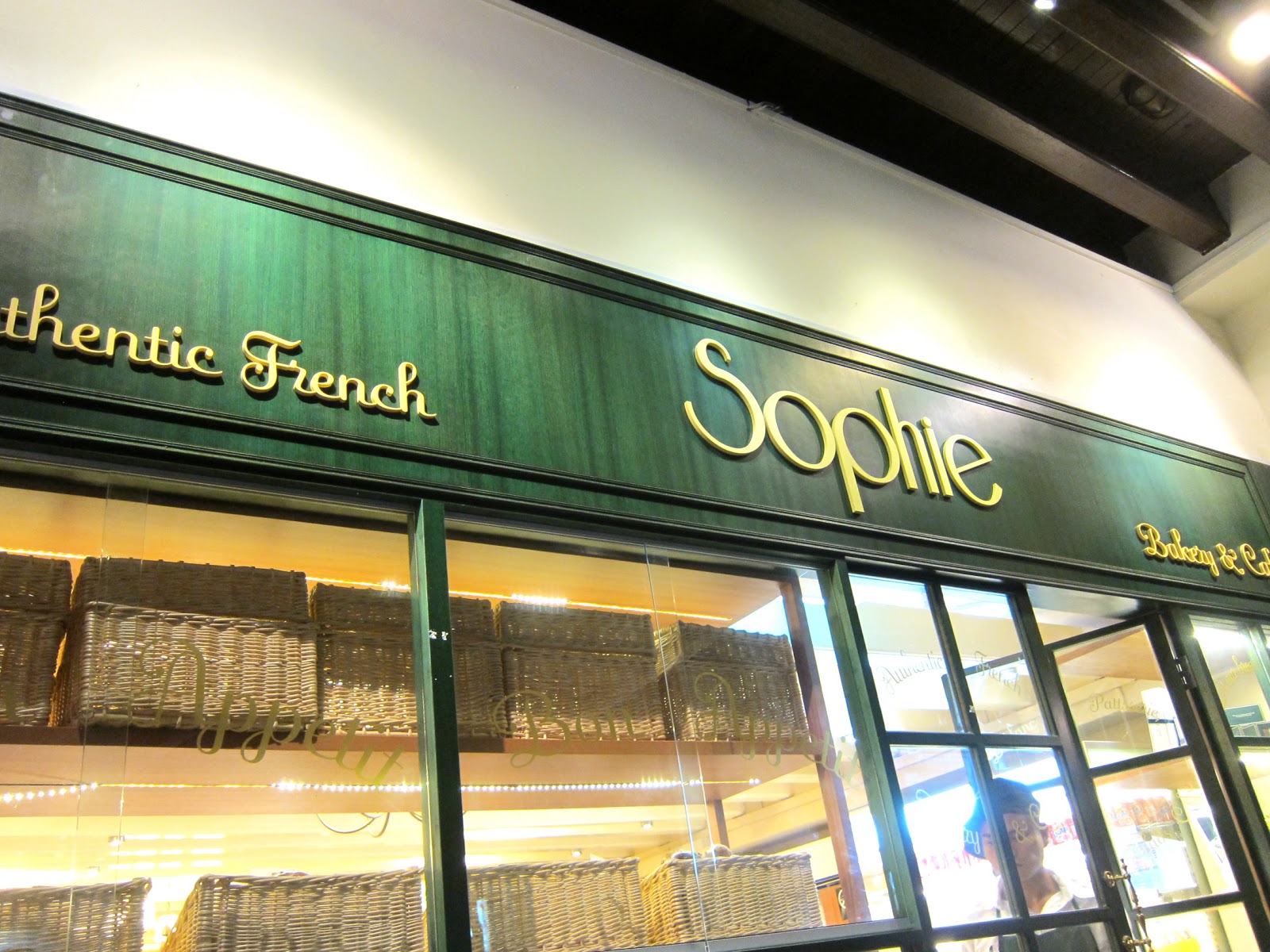 Sharing all the good eats in Singapore!: Sophie's Bakery
