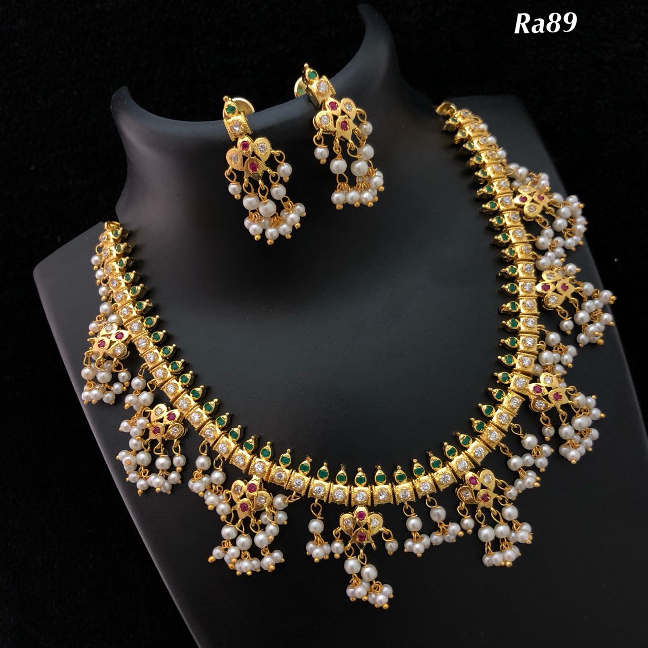 Exclusive 1 gram short Neck Sets