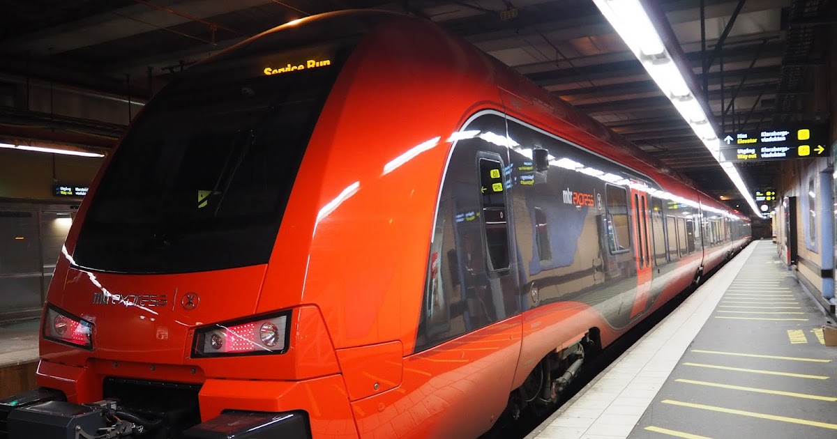 Trains and other things: MTR Express