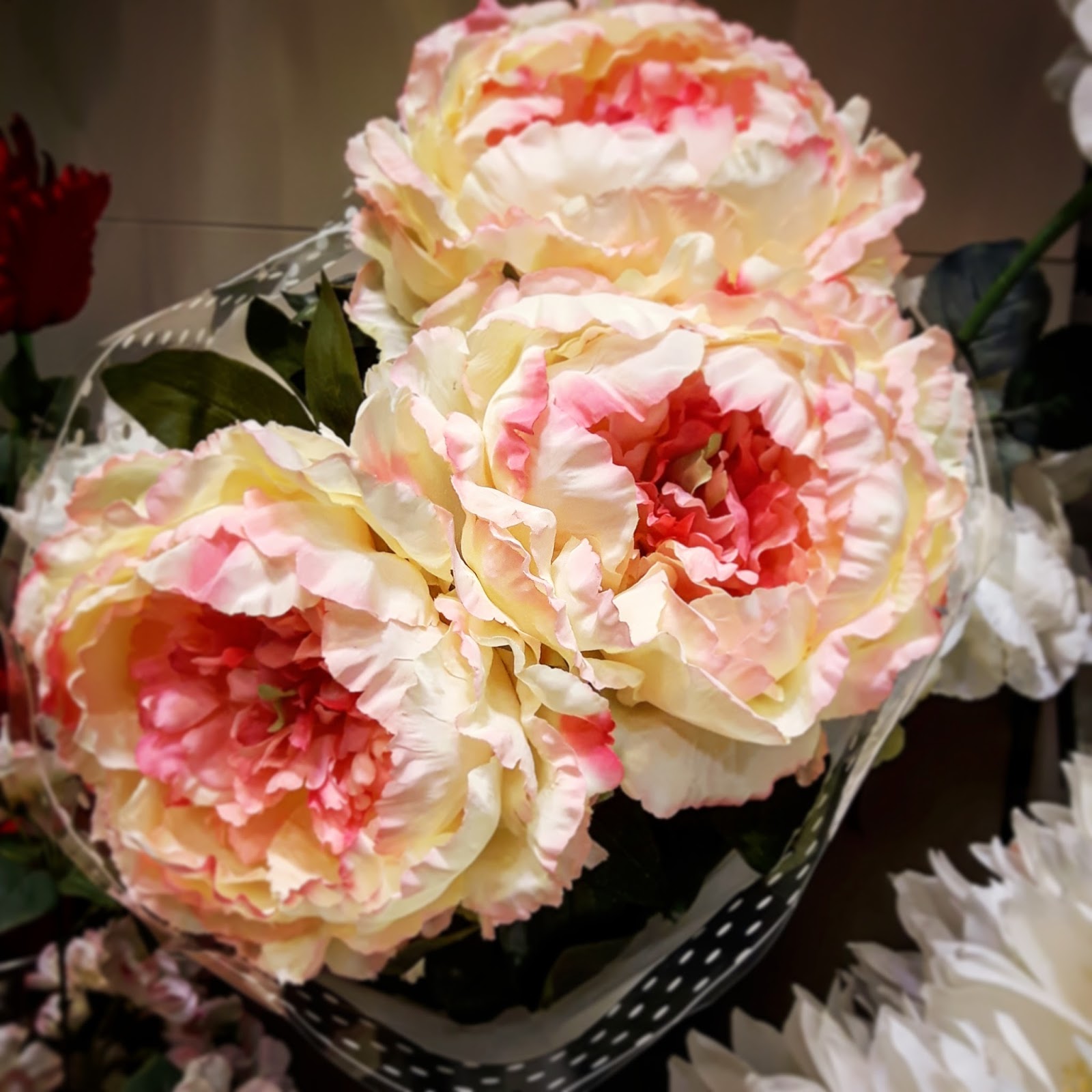 Wafflemama.: The HomeSense Faux Flower Market