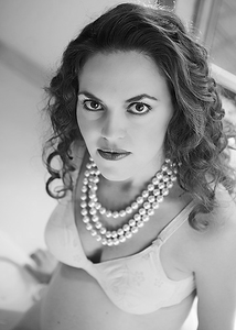 New Age Mama: Nizo Wear Nursing Bra Review & Giveaway