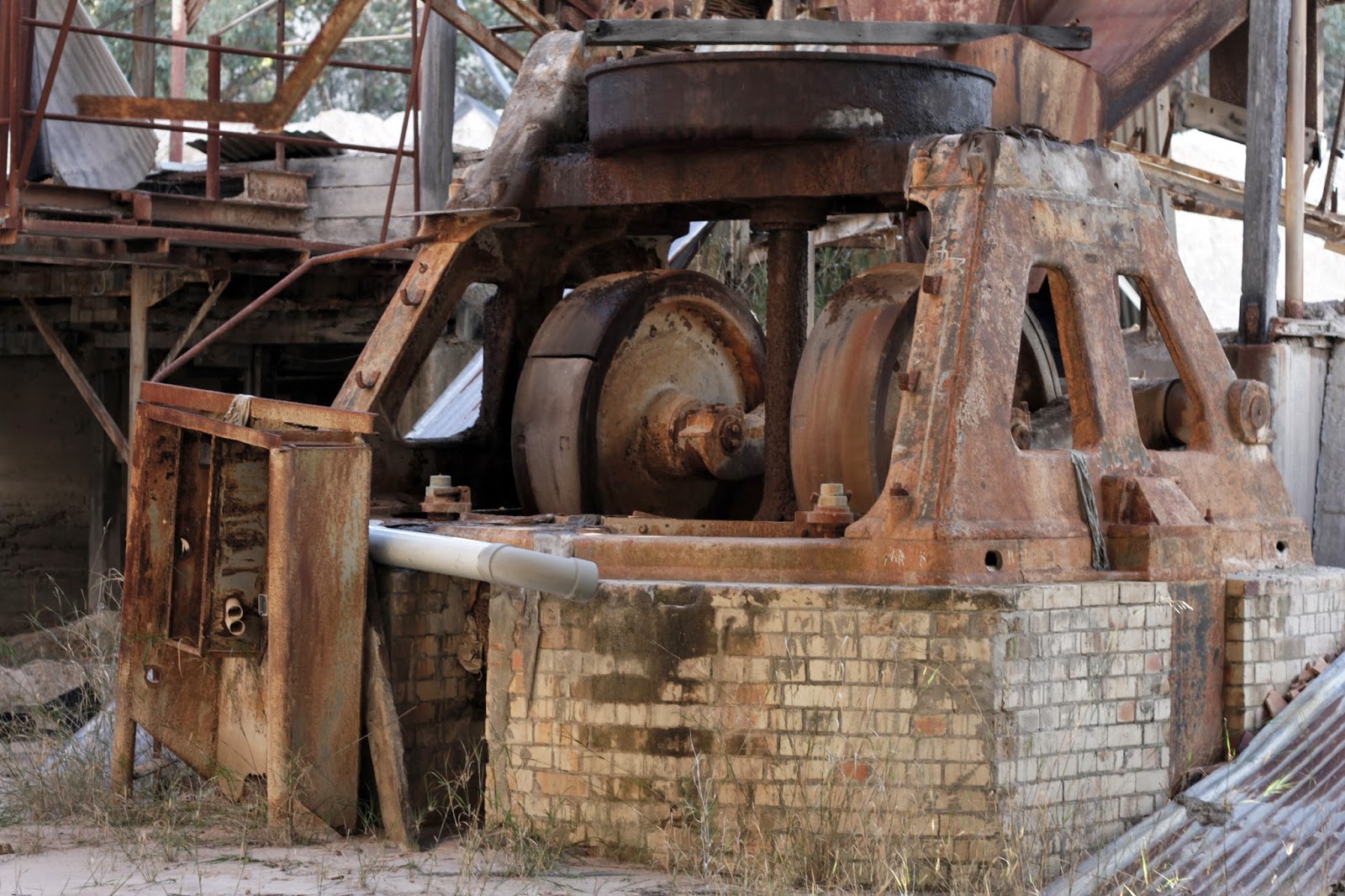 Breaking Into The Industry: Abandoned: Clackline Refractory (Part 1 ...