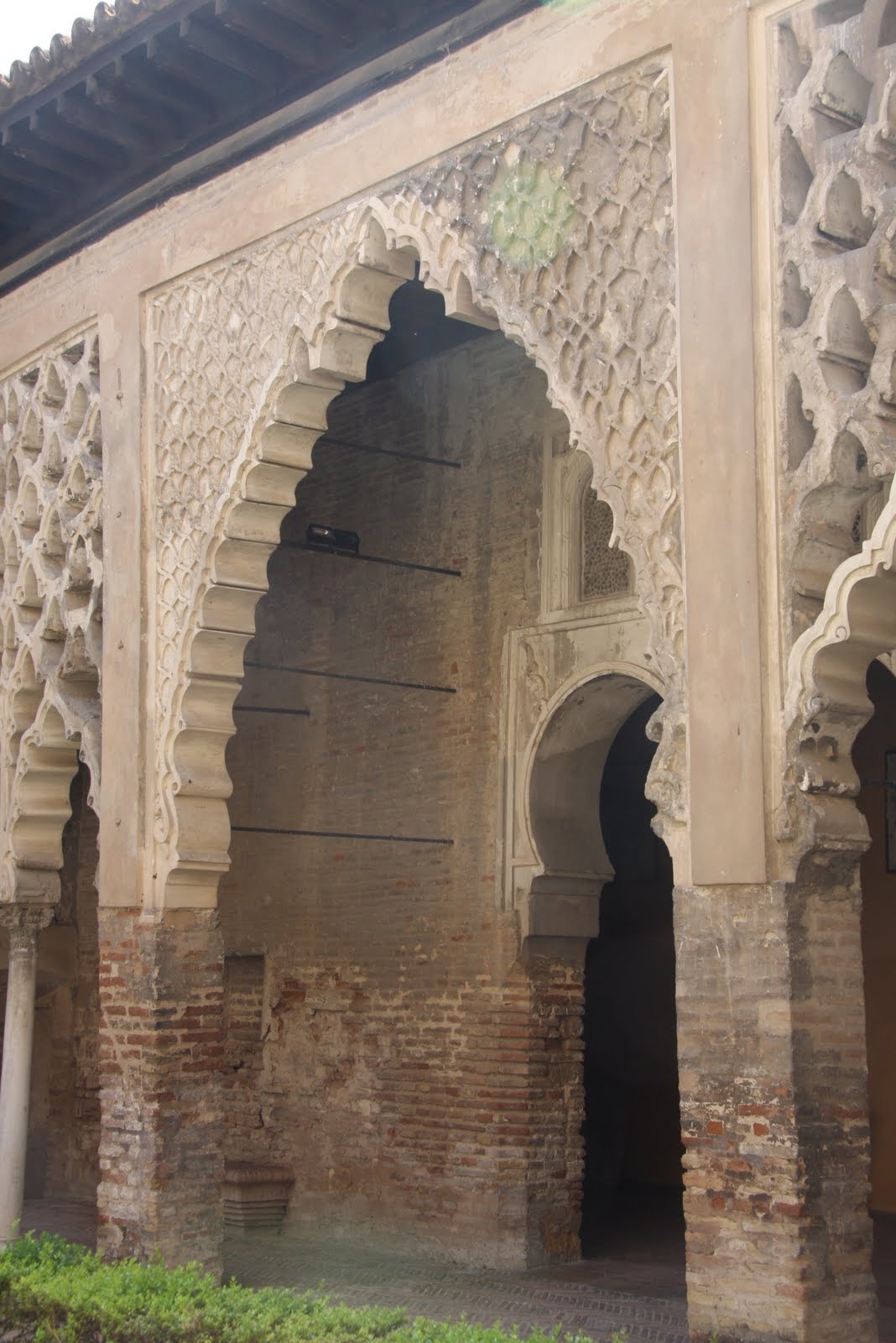 Upstream Sight: Restos Almohades en el Alcázar de Sevilla