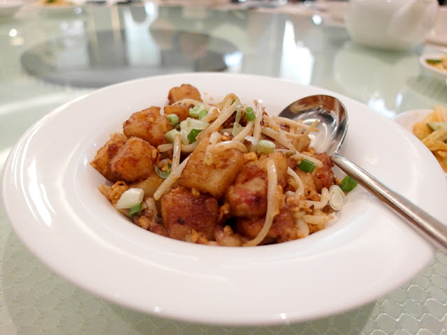 Ohsofickle: Dim Sum at Wah Lok