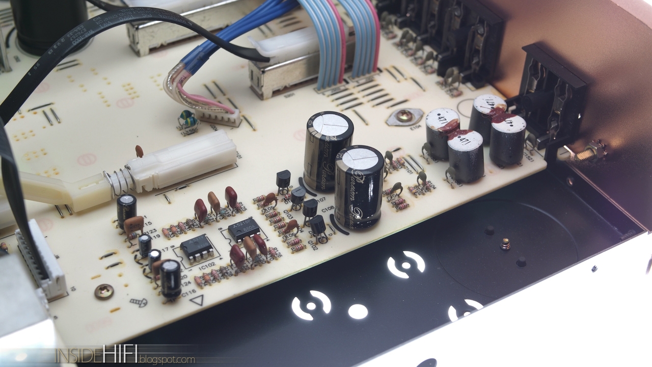 Inside Hi-Fi: Technics SU-A40 (SU-A40EG-K)