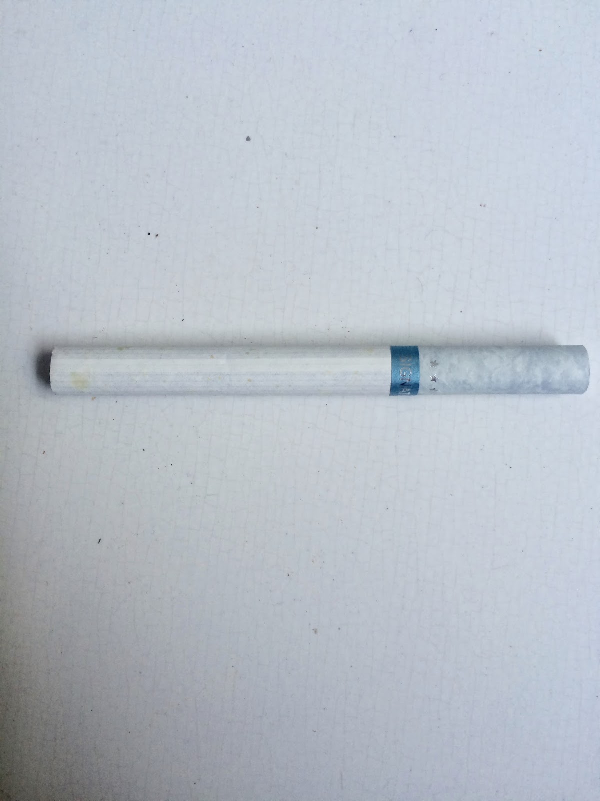 Gudang Garam Signature Mild isi 16 Batang, SKM LTLN dengan Ukuran ...