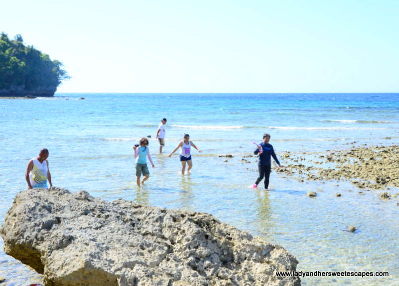 Island Hopping in Sipalay | Lady & her Sweet Escapes