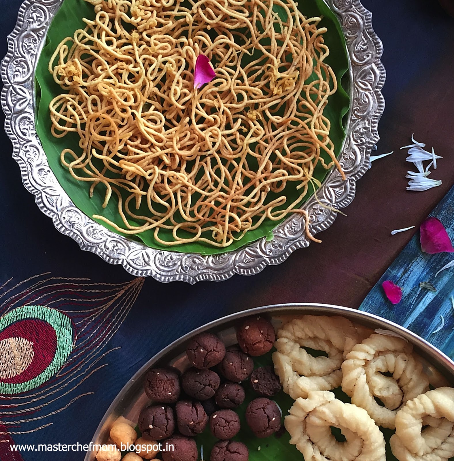 MASTERCHEFMOM: Omapodi | Gram Flour Fried Noodles flavoured with Carom ...