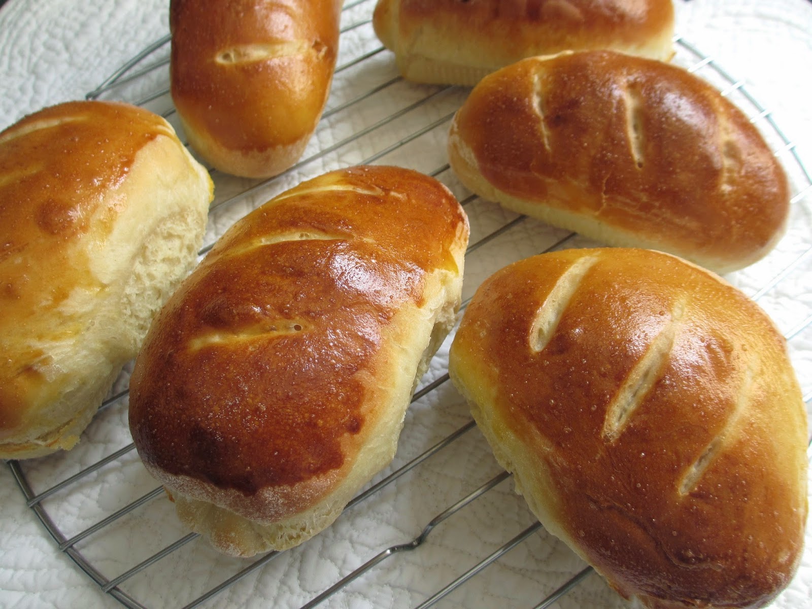 COOKING JULIA : PAINS AU LAIT MOELLEUX AU LAIT RIBOT