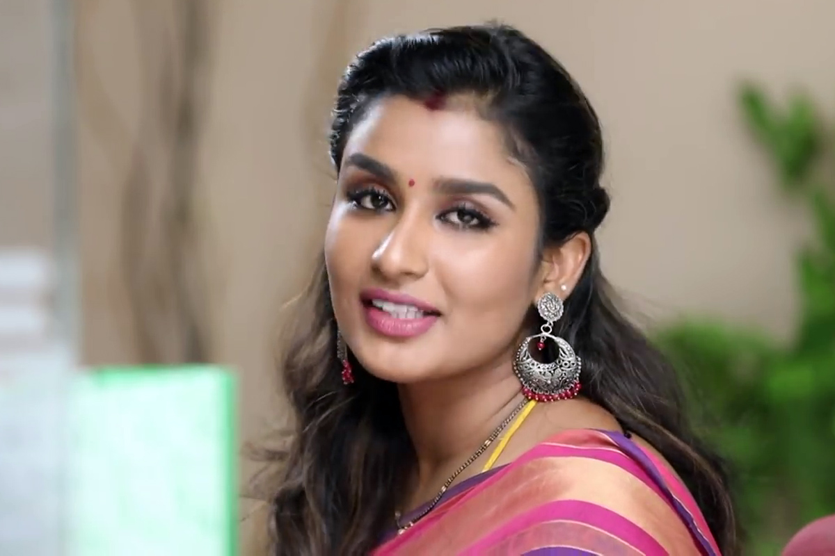 Actress Reshma Reya Cute Face Expressions Gallery