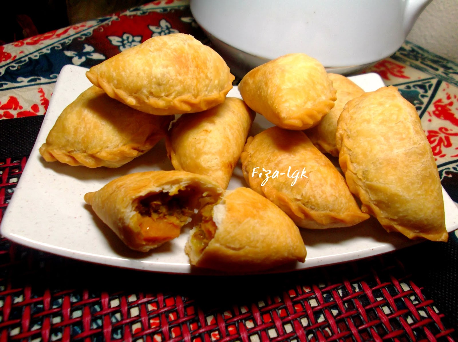 KARIPAP INTI KELEDEK | Fiza's Cooking