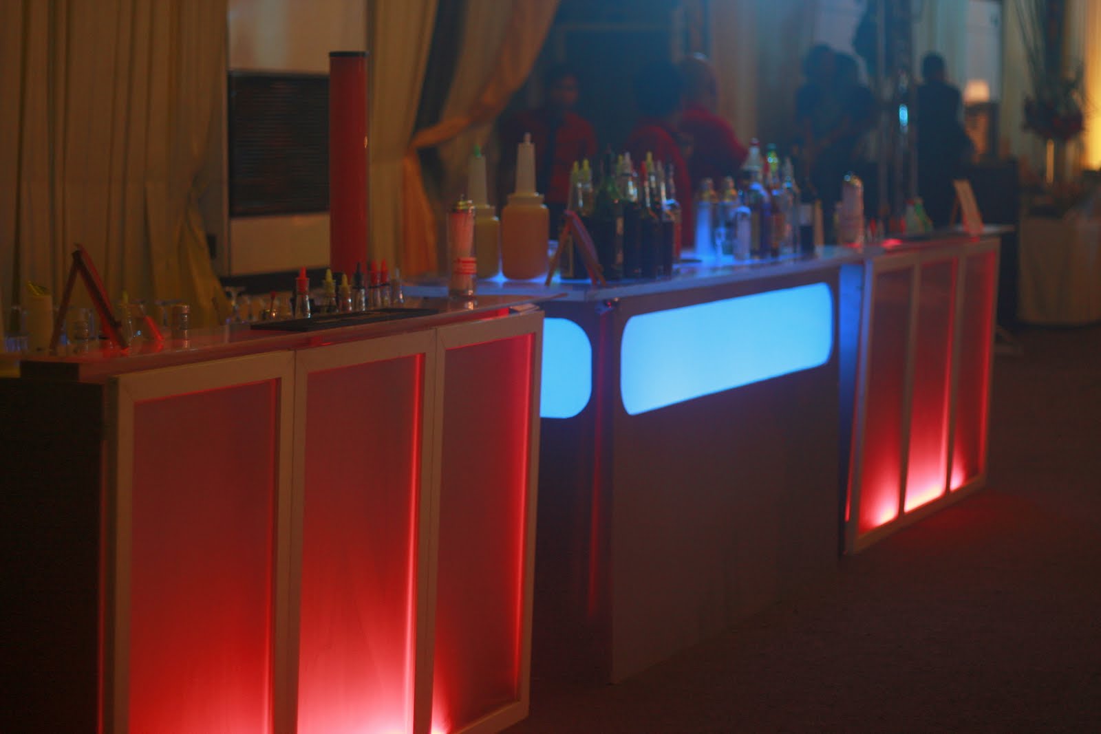 Event Shaker Mobile Bar: Event Shaker Mobile Bar... Bringing a BARFUL ...