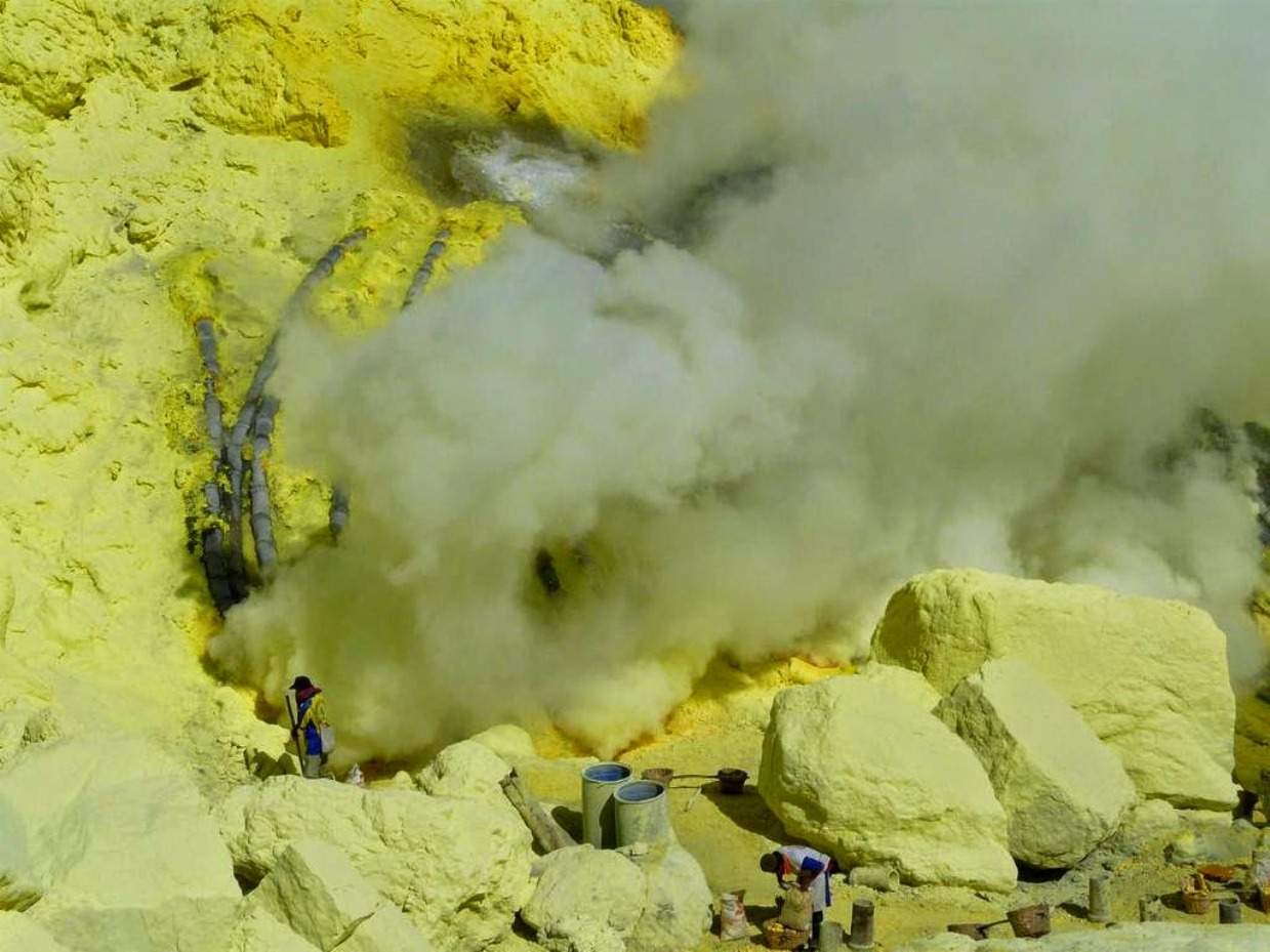 Life Cycle of Sulphur Predicts Location of Valuable Minerals - Geology In