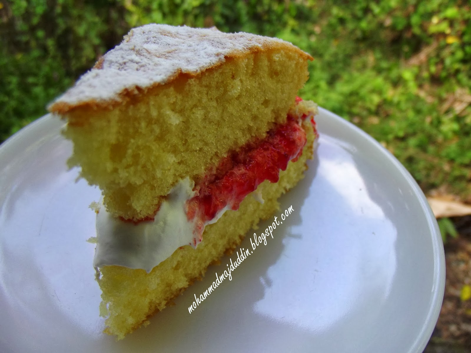 SALAM DUNIA: Resepi Victoria Sandwich Cake