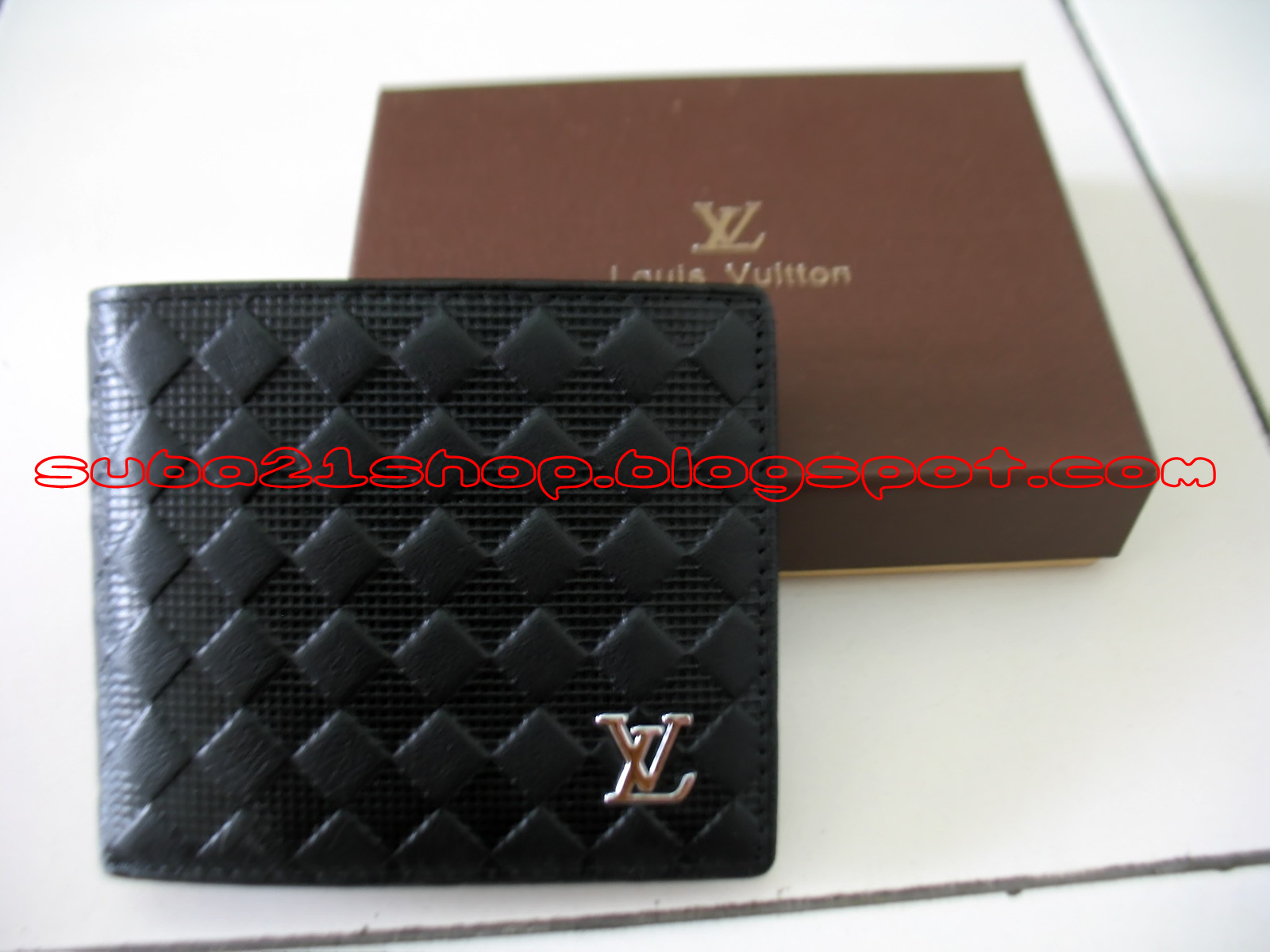SUBA21SHOP : Dompet LOUIS VUITTON (model: LV-03-31)