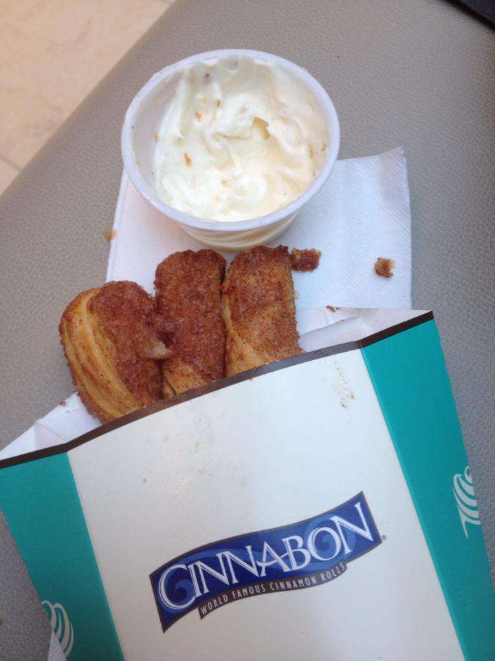 Adorable Fluff: Cinnabon. Bons & Sticks Review.