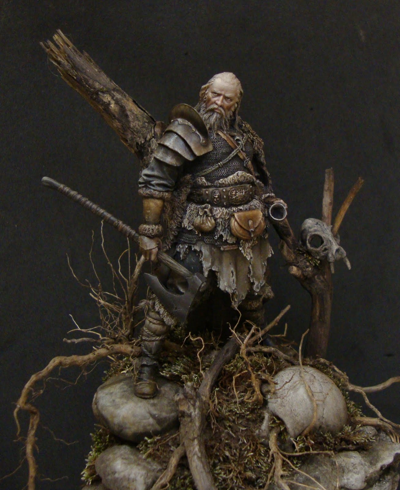 Beowulf | planetFigure | Miniatures