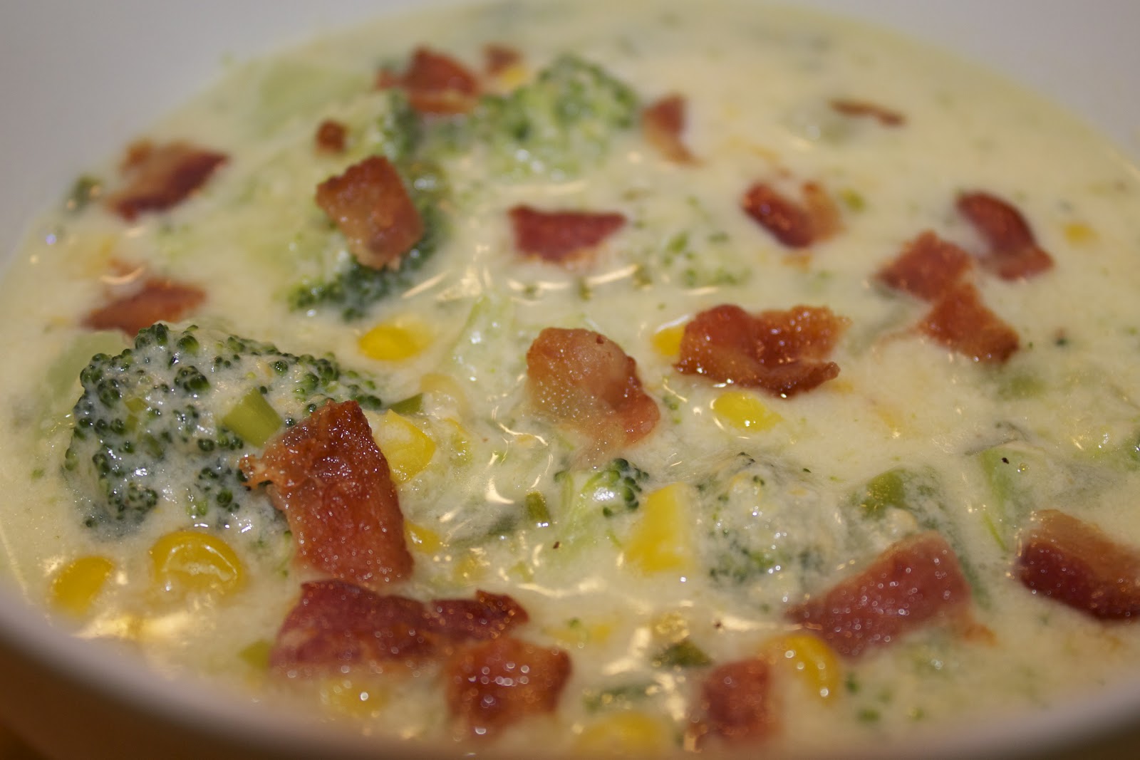 Happy Dinners: Bacon Broccoli Corn Chowder