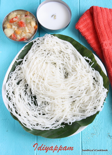 Sandhiya's Cookbook: Rice Flour Idiyappam | Idiyappam with store bought ...