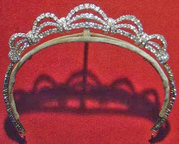 Tiara Mania: Princess Grace of Monaco's Diamond Tiara