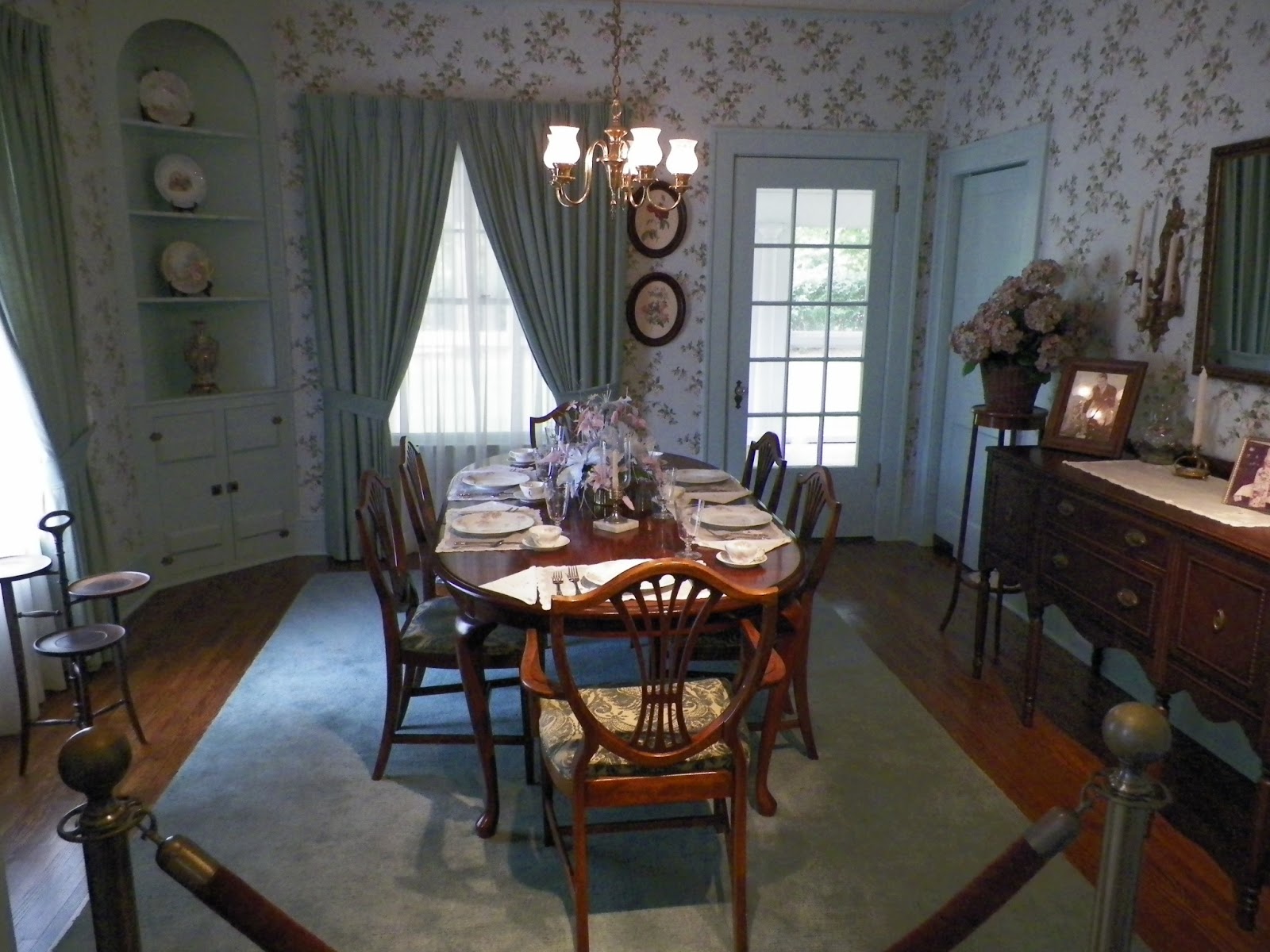 Heroes, Heroines, and History: Come to A House Museum