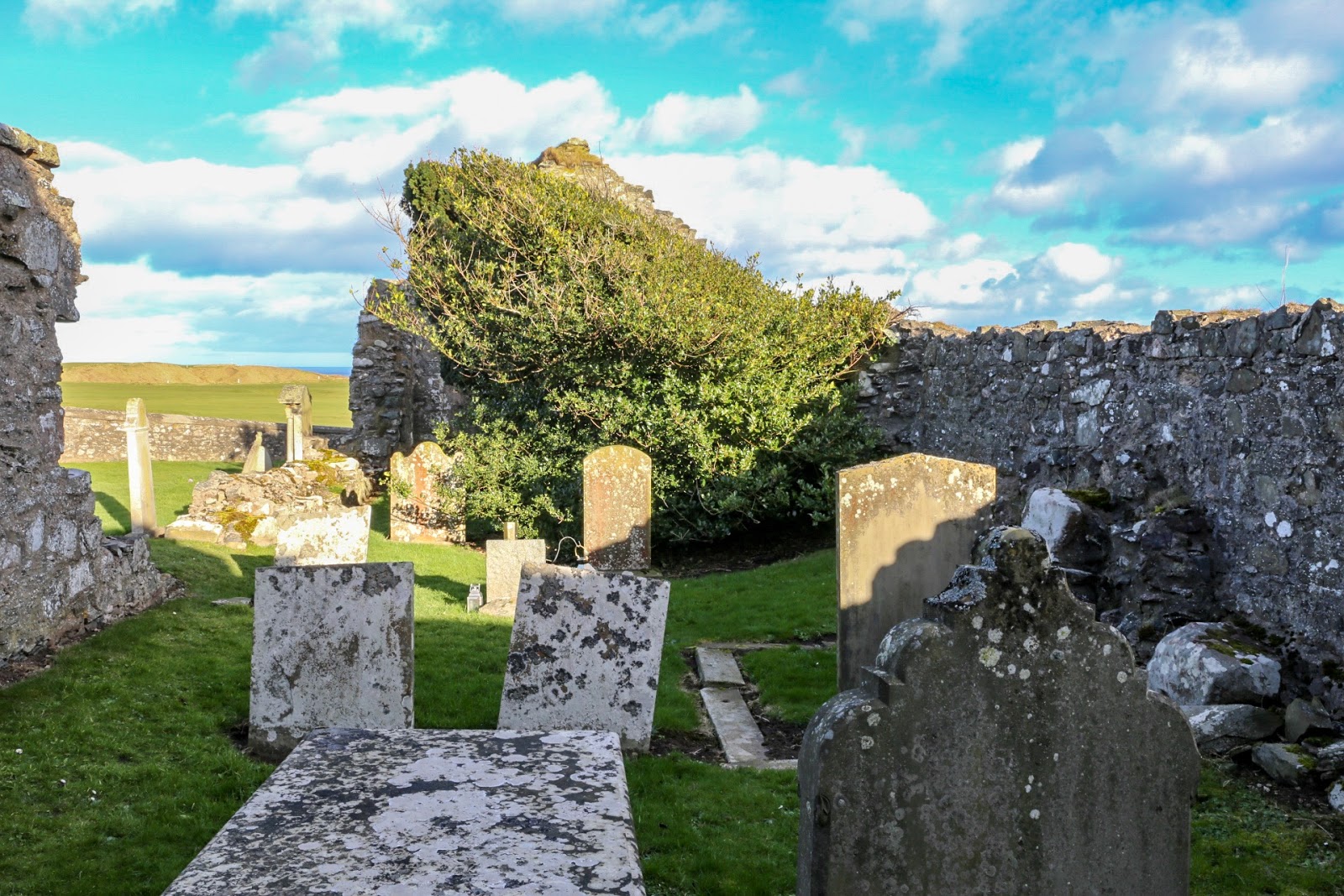 Old Age Travellers.: Stonehaven Aberdeenshire Scotland.