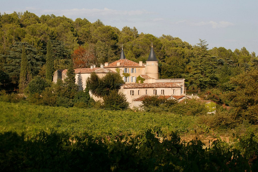 loveisspeed.......: Chateau Robernier France..
