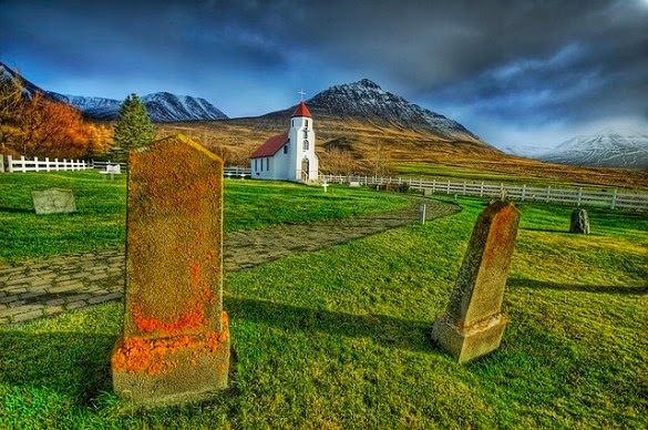 History Goes Bump In The Night: HGB Podcast 18 - Haunted Iceland And ...