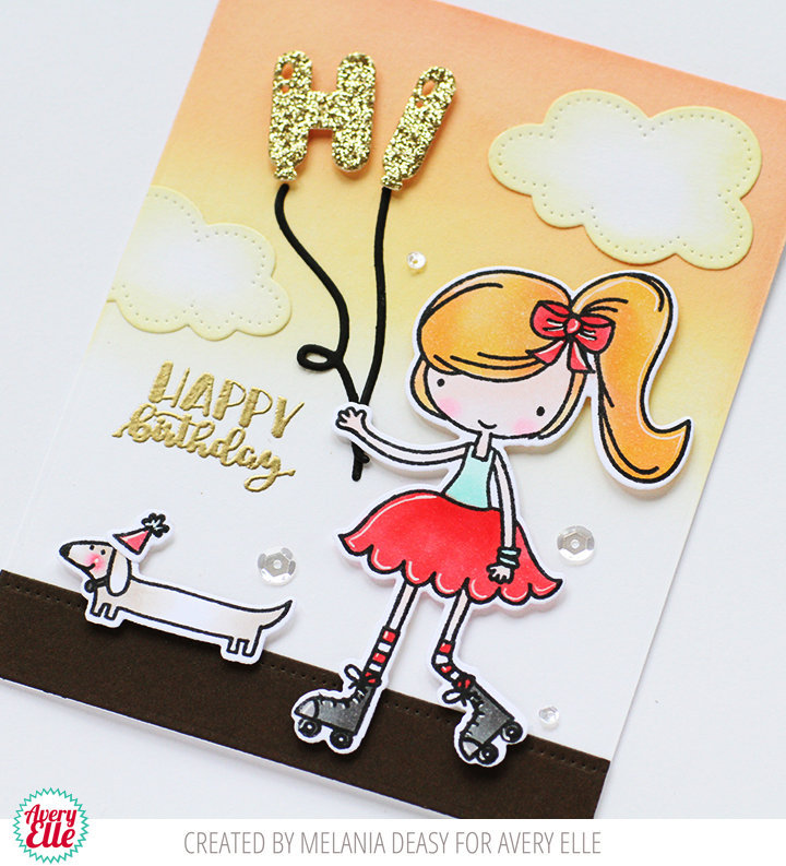 Avery Elle " Letter Ballons Dies