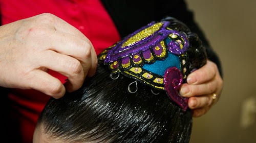 ANA Synchro: How to knox hair for synchronized swimming