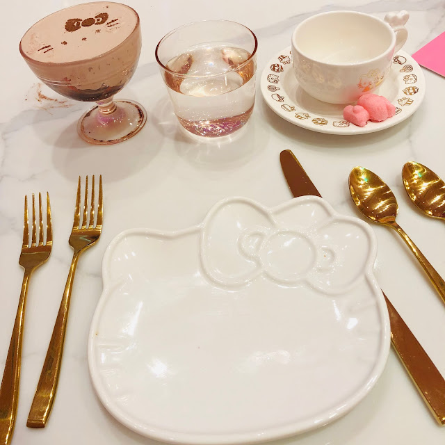 The Beauty of Life: So Much Cuteness: Enjoying Afternoon Tea at The Bow ...