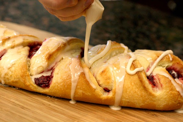 Raspberry Strudel Recipe | In The Kitchen With Honeyville