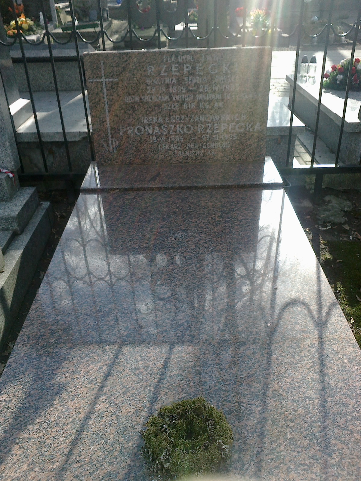 Czy wiesz, kto to był?: Miejsca pochówku kawalerów i dam Orderu Orła ...