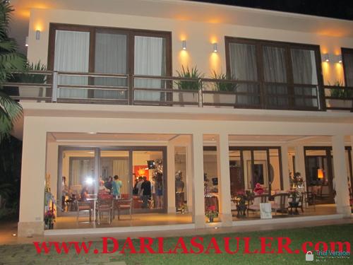 EXCLUSIVE PHOTOS : The MANSION that beauty built. Welcome to Dra. Vicki ...