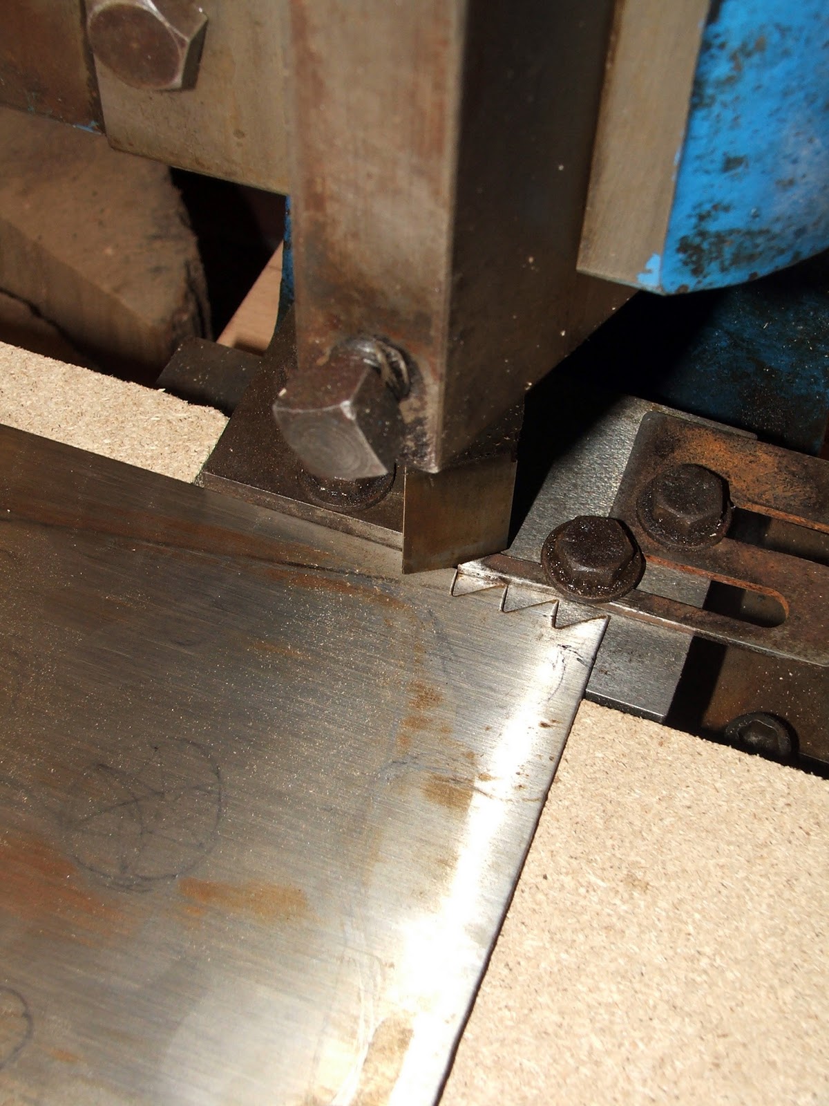 Handsaw maker: Saw making article in the Carpenters' Fellowships ...