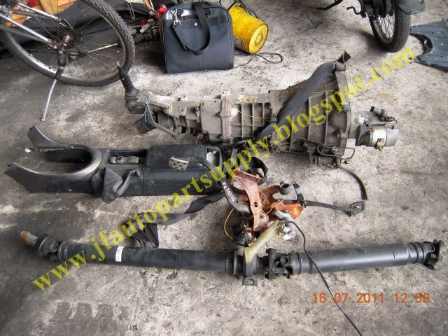 auto parts: SOLD - Altezza Model GF - SXE10 - Half Cut