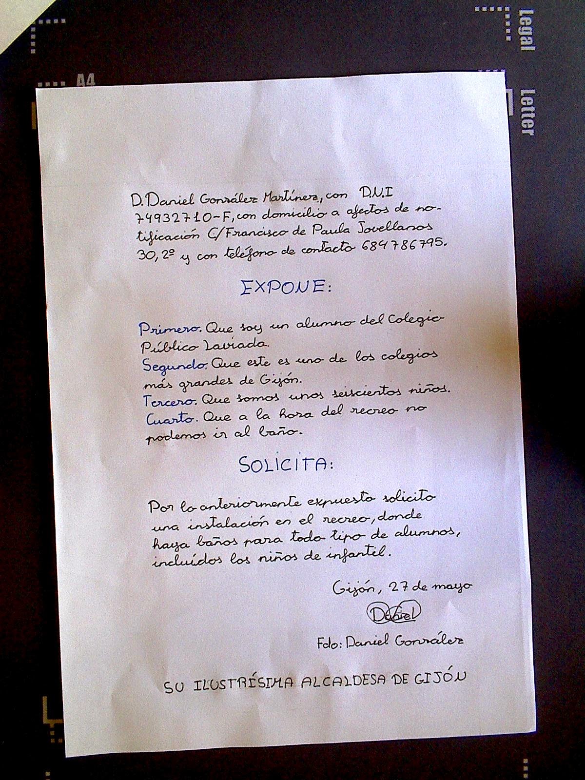 Revista escolar Laviada6: EXPONE Y SOLICITA