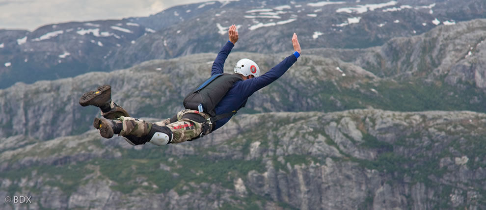 Amazing Cliffs of Norway- BASE Jumpers Paradise- 26 Images « justglamgirls