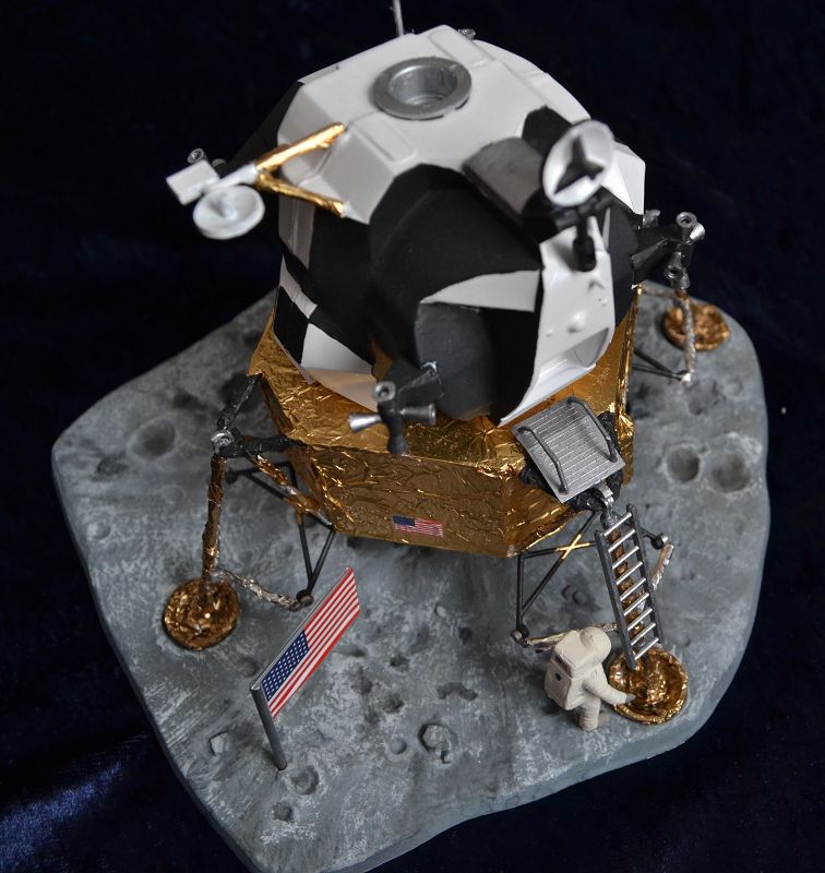 Happyscale-Modellbau: Mondlandefähre Eagle - Revell 1/48 (Bianca Krop ...